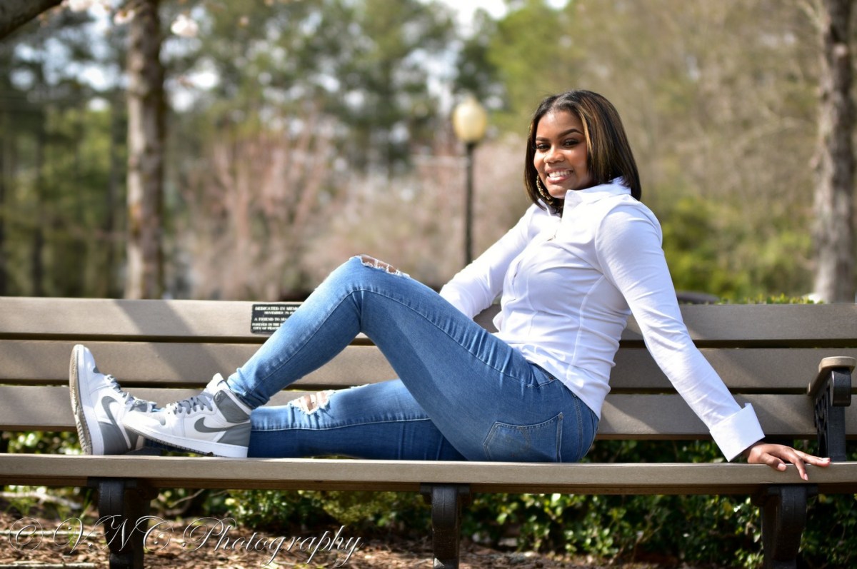 Peachtree & Berry – Bree’s graduation session – VNC Photography